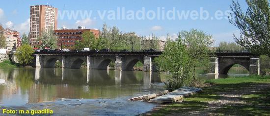 Valladolid - Web - MONUMENTOS Y EDIFICIOS - PUENTE MAYOR